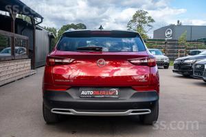 Красный Опель Grandland X 2019 в Рига, объемом двигателя 1.20 л и пробегом 0 тыс. км за 12500 €, фото 12 на AUTOMOTO.COM.LV