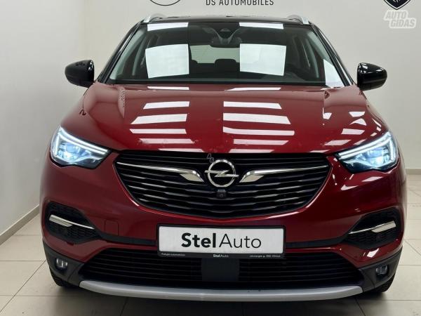 Red Opel Grandland X 2020 in Vilnius, with an engine capacity of 1.60 L and mileage of 89 thousand km for 18490 €, photo 4 on AUTOMOTO.COM.LV
