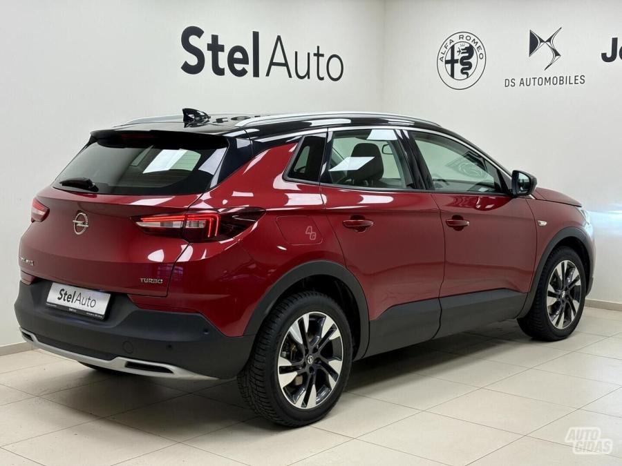 Red Opel Grandland X 2020 in Vilnius, with an engine capacity of 1.60 L and mileage of 89 thousand km for 18490 €, photo 6 on AUTOMOTO.COM.LV
