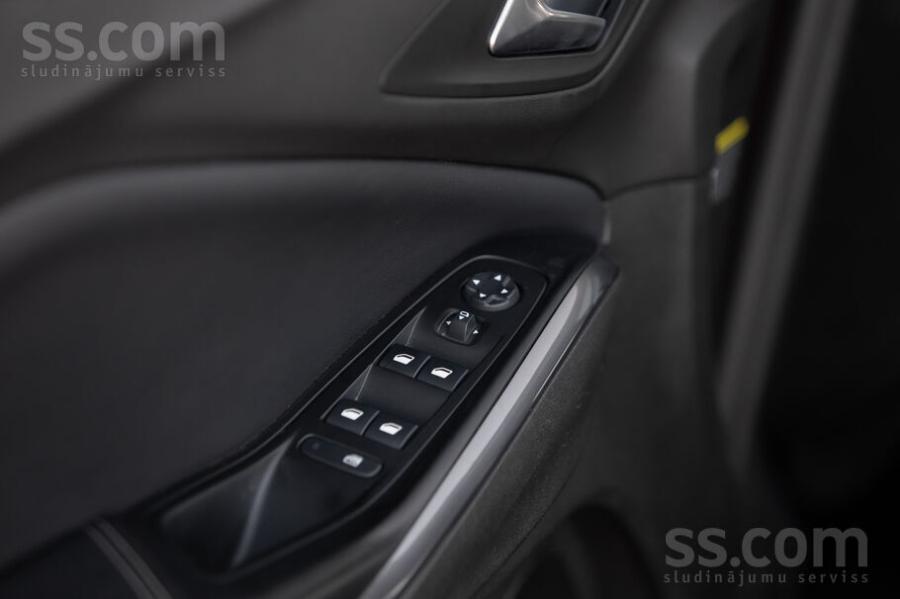 Sarkans Opel Grandland X 2020 Jelgava, ar dzinēja tilpumu 1.60 L un nobraukumu 0 tūkst. km par 16990 €, foto 13 vietnē AUTOMOTO.COM.LV