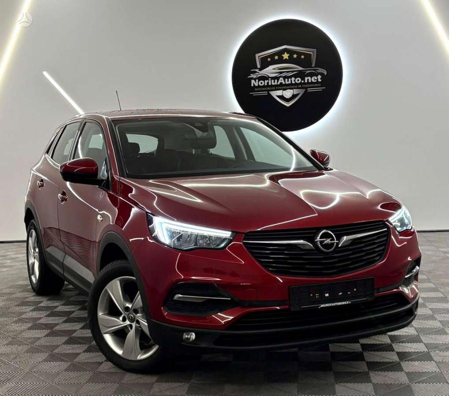 Красный Опель Grandland X 2020 в Мариямполе, объемом двигателя 1.50 л и пробегом 153 тыс. км за 10999 €, фото 1 на AUTOMOTO.COM.LV