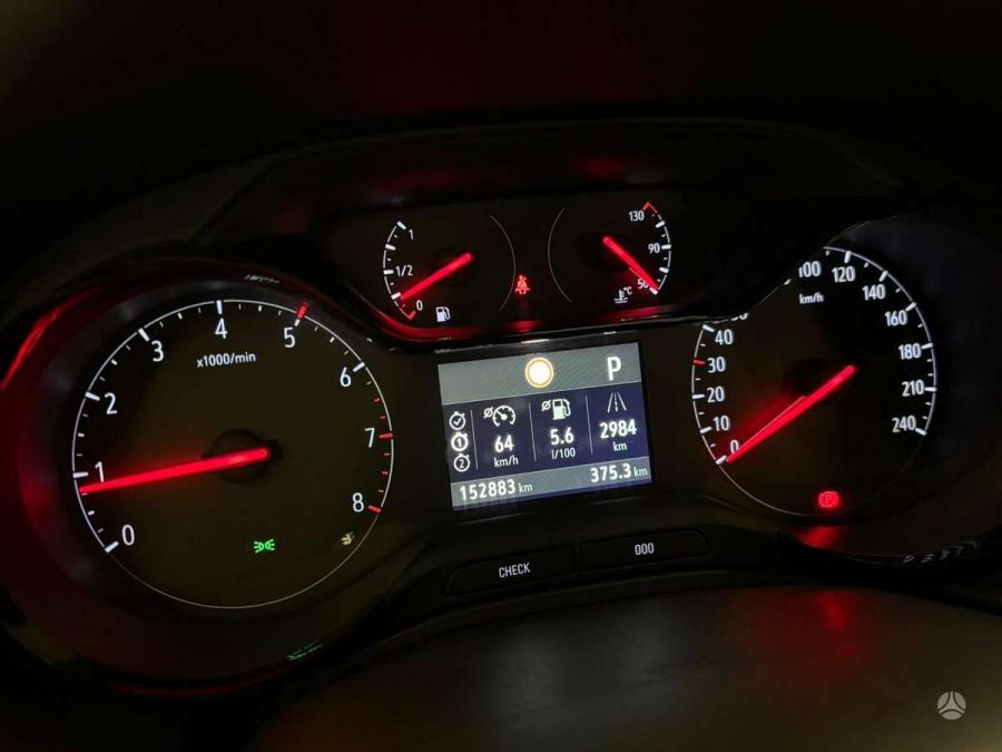 Красный Опель Grandland X 2020 в Мариямполе, объемом двигателя 1.50 л и пробегом 153 тыс. км за 10999 €, фото 4 на AUTOMOTO.COM.LV