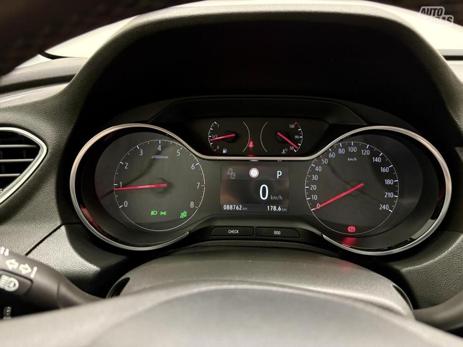 Красный Опель Grandland X 2020 в Вильнюс, объемом двигателя 1.60 л и пробегом 89 тыс. км за 15690 €, фото 15 на AUTOMOTO.COM.LV