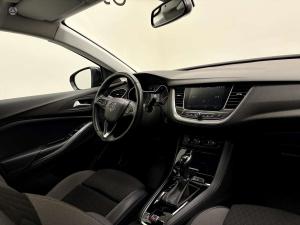 Красный Опель Grandland X 2020 в Вильнюс, объемом двигателя 1.60 л и пробегом 89 тыс. км за 15690 €, фото 25 на AUTOMOTO.COM.LV