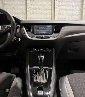 Red Opel Grandland X 2020 in Klaipeda, with an engine capacity of 1.50 L and mileage of 179 thousand km for 10999 €, photo 25 on AUTOMOTO.COM.LV