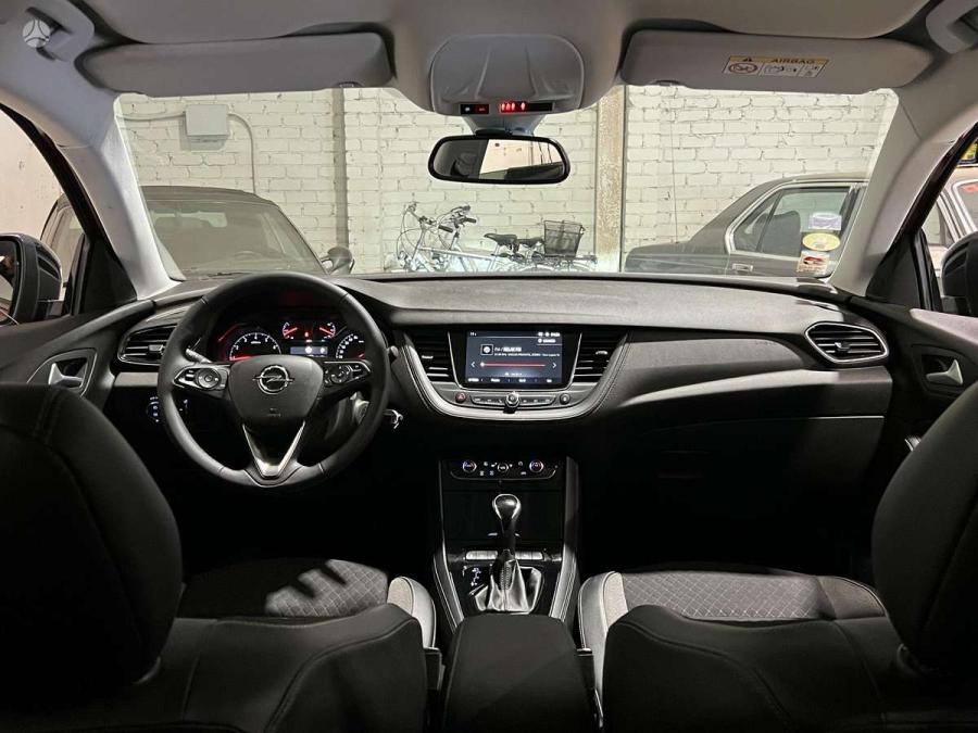 Red Opel Grandland X 2020 in Klaipeda, with an engine capacity of 1.50 L and mileage of 179 thousand km for 10999 €, photo 28 on AUTOMOTO.COM.LV