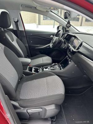 Red Opel Grandland X 2022 in Taurage, with an engine capacity of 1.50 L and mileage of 148 thousand km for 16335 €, photo 7 on AUTOMOTO.COM.LV