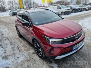 Sarkans Opel Grandland X 2022 Rīga, ar dzinēja tilpumu 1.20 L un nobraukumu 63 tūkst. km par 21700 €, foto 3 vietnē AUTOMOTO.COM.LV
