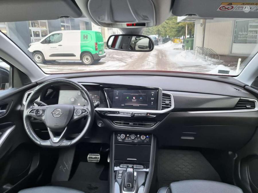 Sarkans Opel Grandland X 2022 Rīga, ar dzinēja tilpumu 1.20 L un nobraukumu 63 tūkst. km par 21700 €, foto 8 vietnē AUTOMOTO.COM.LV