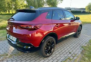Красный Опель Grandland X 2022 в Таураге, объемом двигателя 1.50 л и пробегом 148 тыс. км за 14994 €, фото 6 на AUTOMOTO.COM.LV