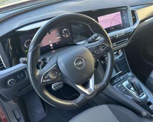 Красный Опель Grandland X 2022 в Таураге, объемом двигателя 1.50 л и пробегом 148 тыс. км за 14994 €, фото 13 на AUTOMOTO.COM.LV