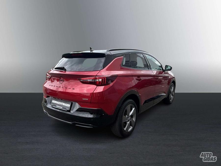Red Opel Grandland X 2023 in Kaunas, with an engine capacity of 1.60 L and mileage of 75 thousand km for 23832 €, photo 3 on AUTOMOTO.COM.LV