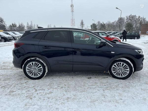 Violets Opel Grandland X 2018 Alīta, ar dzinēja tilpumu 1.56 L un nobraukumu 187 tūkst. km par 10900 €, foto 5 vietnē AUTOMOTO.COM.LV