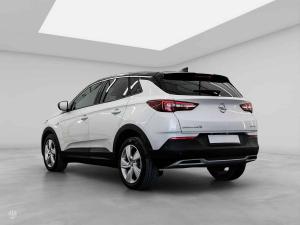 Белый Опель Grandland X 2017 в Каунас, объемом двигателя 1.60 л и пробегом 185 тыс. км за 10490 €, фото 3 на AUTOMOTO.COM.LV
