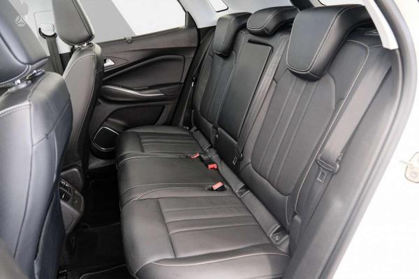 Balts Opel Grandland X 2017 Kauņa, ar dzinēja tilpumu 1.60 L un nobraukumu 185 tūkst. km par 10490 €, foto 9 vietnē AUTOMOTO.COM.LV