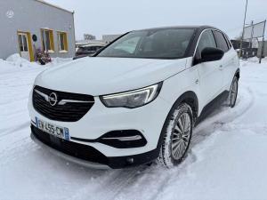 White Opel Grandland X 2018 in Taurage, with an engine capacity of 1.20 L and mileage of 95 thousand km for 9700 €, photo  on AUTOMOTO.COM.LV