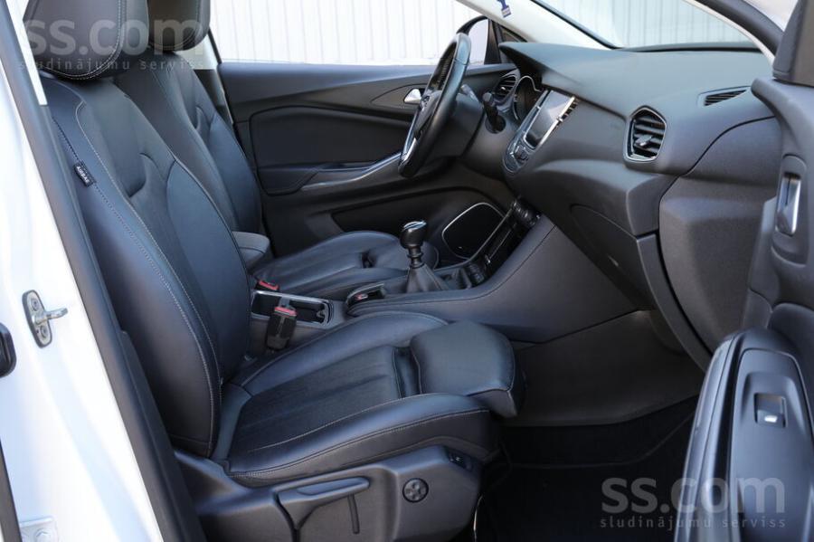 White Opel Grandland X 2018 in Tukums, with an engine capacity of 1.50 L and mileage of 188 thousand km for 10500 €, photo 7 on AUTOMOTO.COM.LV