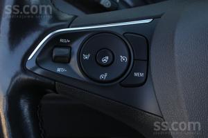White Opel Grandland X 2018 in Tukums, with an engine capacity of 1.50 L and mileage of 188 thousand km for 10500 €, photo 20 on AUTOMOTO.COM.LV