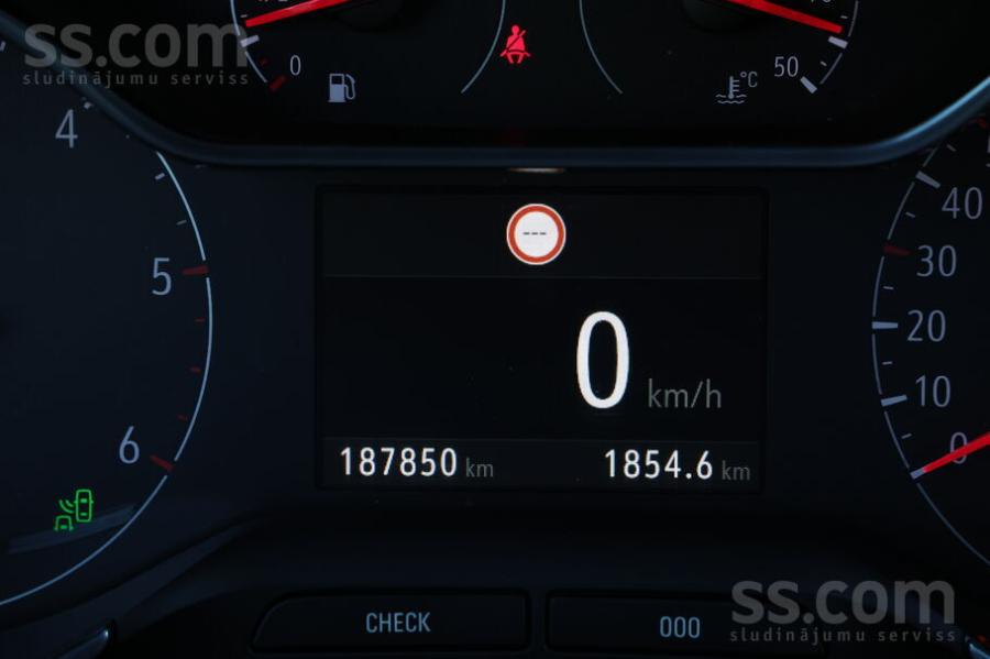 White Opel Grandland X 2018 in Tukums, with an engine capacity of 1.50 L and mileage of 188 thousand km for 10500 €, photo 29 on AUTOMOTO.COM.LV