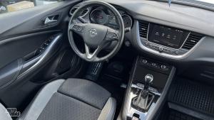 White Opel Grandland X 2018 in Marijampole, with an engine capacity of 1.60 L and mileage of 180 thousand km for 11690 €, photo 12 on AUTOMOTO.COM.LV