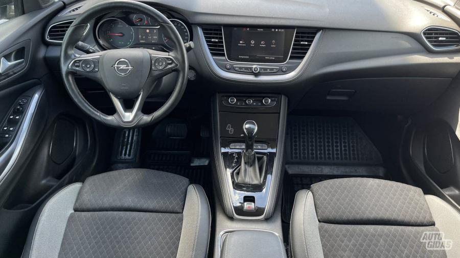 White Opel Grandland X 2018 in Marijampole, with an engine capacity of 1.60 L and mileage of 180 thousand km for 11690 €, photo 20 on AUTOMOTO.COM.LV