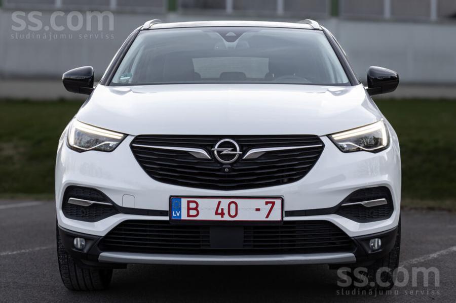 Balts Opel Grandland X 2018 Tukums, ar dzinēja tilpumu 1.60 L un nobraukumu 163 tūkst. km par 12490 €, foto 4 vietnē AUTOMOTO.COM.LV