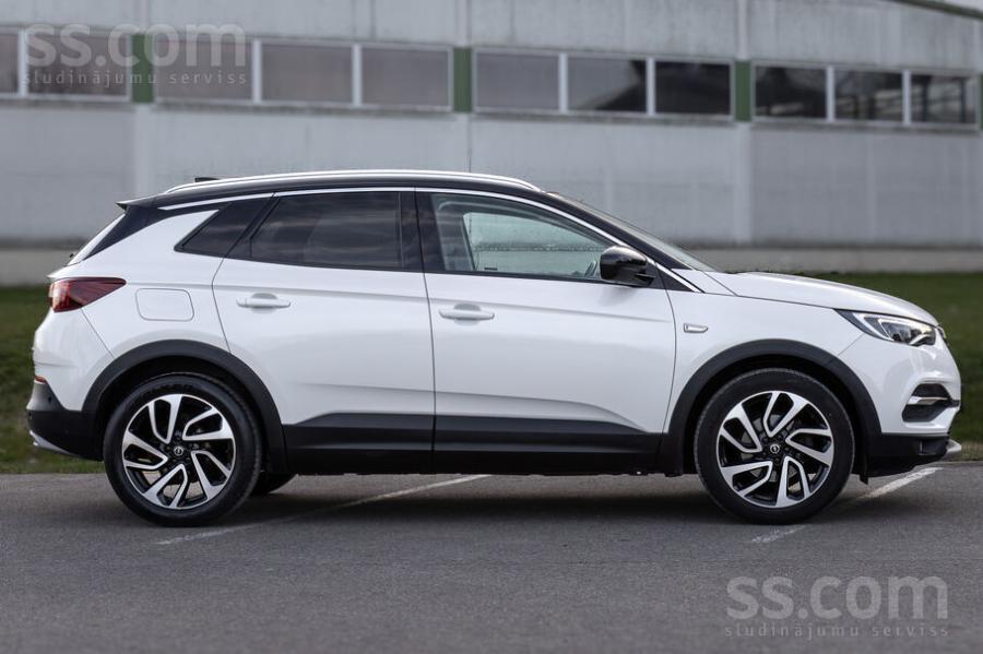 Balts Opel Grandland X 2018 Tukums, ar dzinēja tilpumu 1.60 L un nobraukumu 163 tūkst. km par 12490 €, foto 13 vietnē AUTOMOTO.COM.LV