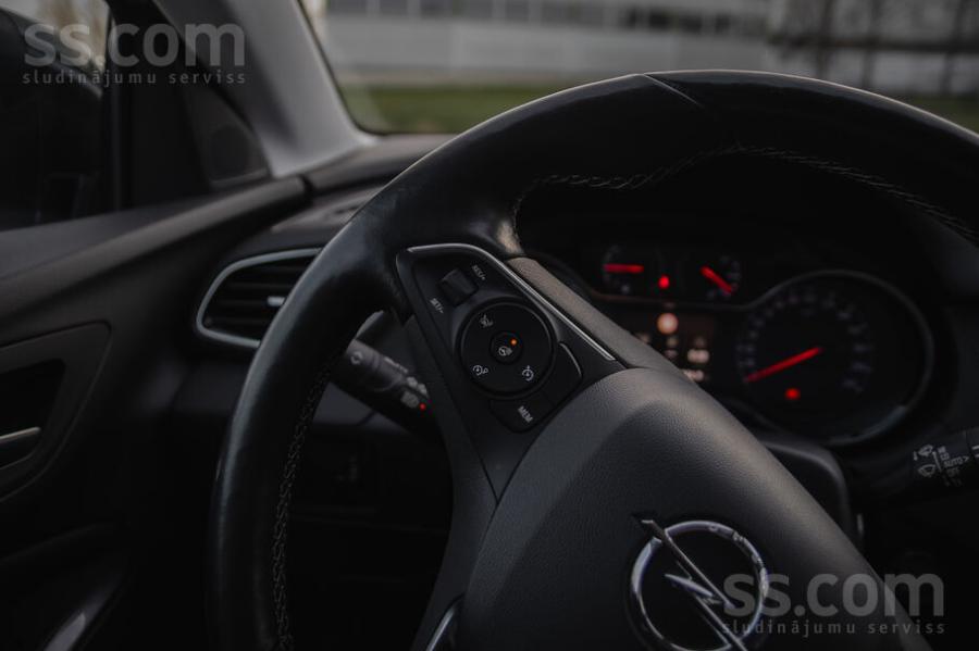 Balts Opel Grandland X 2018 Tukums, ar dzinēja tilpumu 1.60 L un nobraukumu 163 tūkst. km par 12490 €, foto 28 vietnē AUTOMOTO.COM.LV
