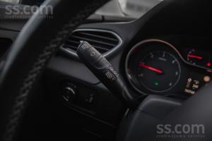 Balts Opel Grandland X 2018 Tukums, ar dzinēja tilpumu 1.60 L un nobraukumu 163 tūkst. km par 12490 €, foto 29 vietnē AUTOMOTO.COM.LV