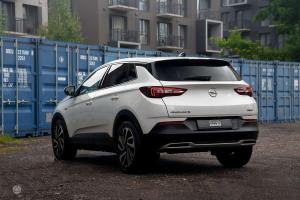 Balts Opel Grandland X 2018 Viļņa, ar dzinēja tilpumu 1.20 L un nobraukumu 190 tūkst. km par 9900 €, foto 7 vietnē AUTOMOTO.COM.LV