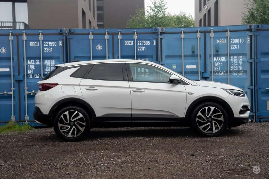 Balts Opel Grandland X 2018 Viļņa, ar dzinēja tilpumu 1.20 L un nobraukumu 190 tūkst. km par 9900 €, foto 8 vietnē AUTOMOTO.COM.LV