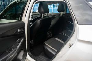 Balts Opel Grandland X 2018 Viļņa, ar dzinēja tilpumu 1.20 L un nobraukumu 190 tūkst. km par 9900 €, foto 13 vietnē AUTOMOTO.COM.LV