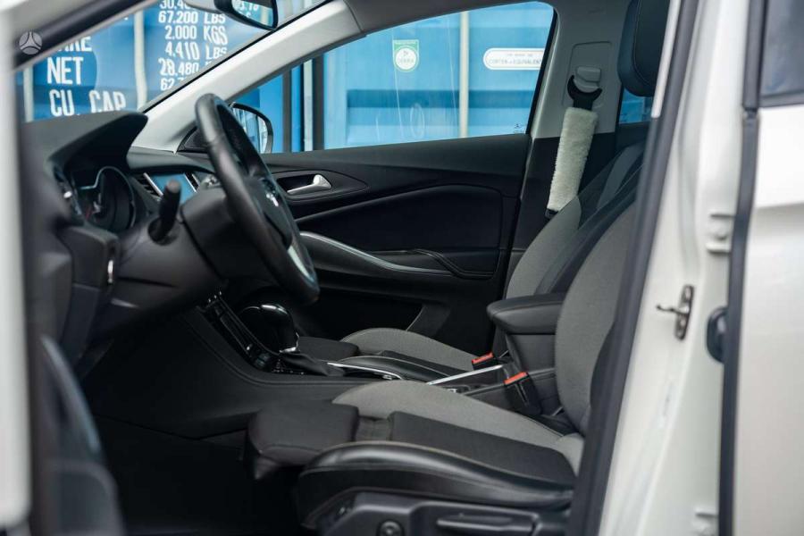 Balts Opel Grandland X 2018 Viļņa, ar dzinēja tilpumu 1.20 L un nobraukumu 190 tūkst. km par 9900 €, foto 29 vietnē AUTOMOTO.COM.LV