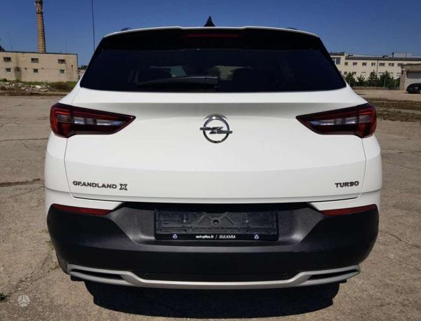 Balts Opel Grandland X 2018 Šauļi, ar dzinēja tilpumu 1.20 L un nobraukumu 89 tūkst. km par 8900 €, foto 6 vietnē AUTOMOTO.COM.LV