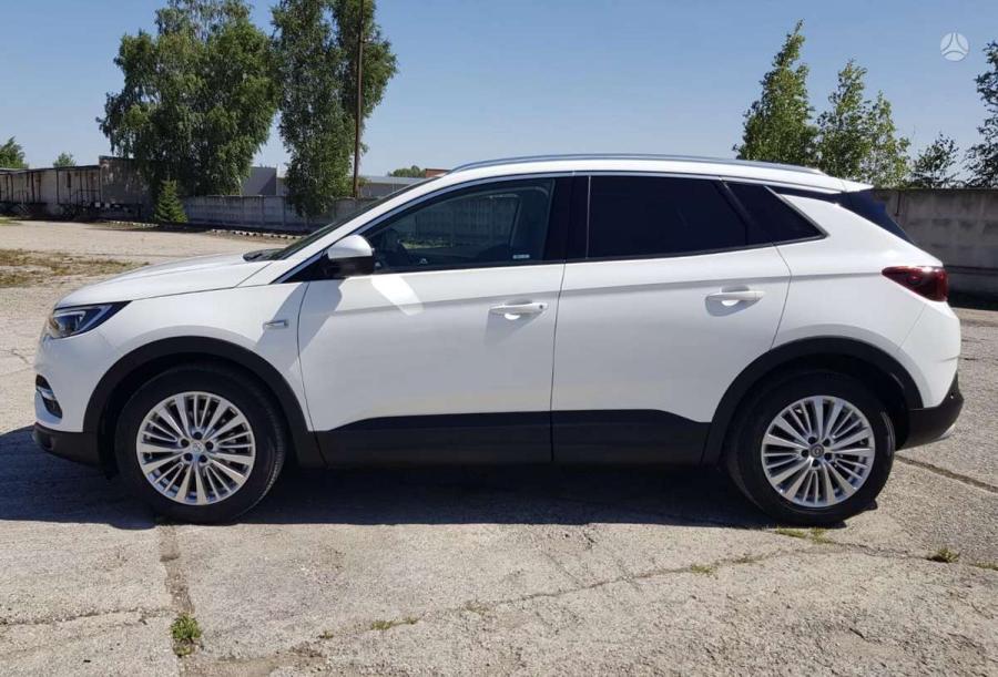 Balts Opel Grandland X 2018 Šauļi, ar dzinēja tilpumu 1.20 L un nobraukumu 89 tūkst. km par 8900 €, foto 8 vietnē AUTOMOTO.COM.LV