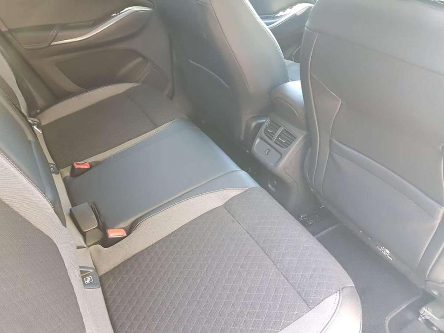 Balts Opel Grandland X 2018 Šauļi, ar dzinēja tilpumu 1.20 L un nobraukumu 89 tūkst. km par 8900 €, foto 12 vietnē AUTOMOTO.COM.LV