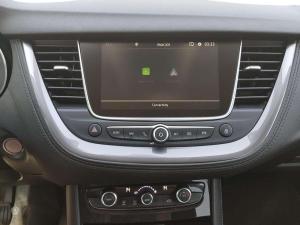 Balts Opel Grandland X 2018 Šauļi, ar dzinēja tilpumu 1.20 L un nobraukumu 89 tūkst. km par 8900 €, foto 16 vietnē AUTOMOTO.COM.LV
