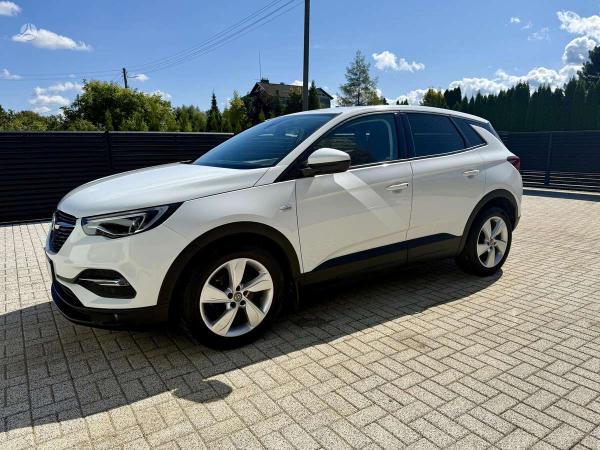 Белый Опель Grandland X 2018 в Таураге, объемом двигателя 1.56 л и пробегом 191 тыс. км за 9800 €, фото 5 на AUTOMOTO.COM.LV