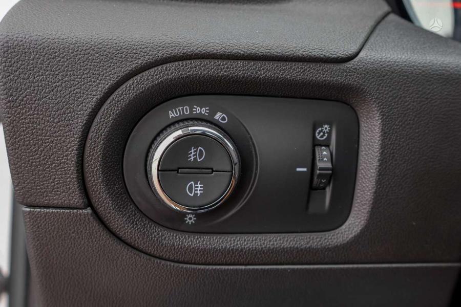 Balts Opel Grandland X 2018 Kauņa, ar dzinēja tilpumu 1.56 L un nobraukumu 250 tūkst. km par 10999 €, foto 29 vietnē AUTOMOTO.COM.LV