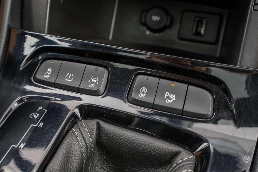 Balts Opel Grandland X 2018 Kauņa, ar dzinēja tilpumu 1.56 L un nobraukumu 250 tūkst. km par 10999 €, foto 41 vietnē AUTOMOTO.COM.LV