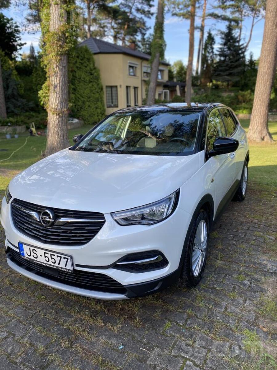 Balts Opel Grandland X 2018 Rīga, ar dzinēja tilpumu 1.60 L un nobraukumu 77 tūkst. km par 13200 €, foto 4 vietnē AUTOMOTO.COM.LV