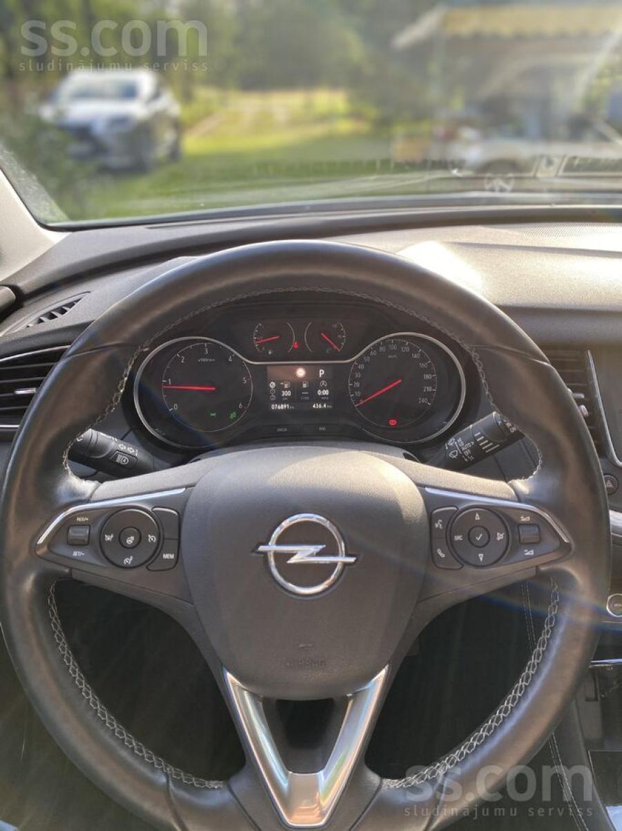 Balts Opel Grandland X 2018 Rīga, ar dzinēja tilpumu 1.60 L un nobraukumu 77 tūkst. km par 13200 €, foto 7 vietnē AUTOMOTO.COM.LV