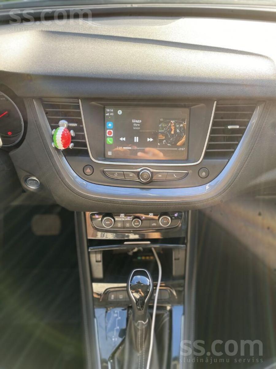 Balts Opel Grandland X 2018 Rīga, ar dzinēja tilpumu 1.60 L un nobraukumu 77 tūkst. km par 13200 €, foto 8 vietnē AUTOMOTO.COM.LV