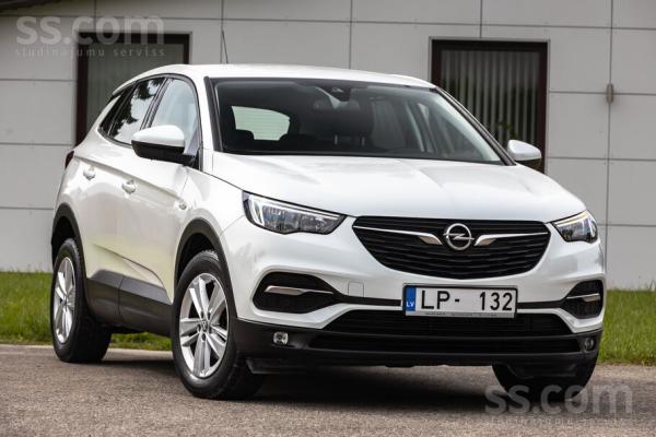 Белый Опель Grandland X 2018 в Елгава, объемом двигателя 1.20 л и пробегом 122 тыс. км за 12999 €, фото 6 на AUTOMOTO.COM.LV