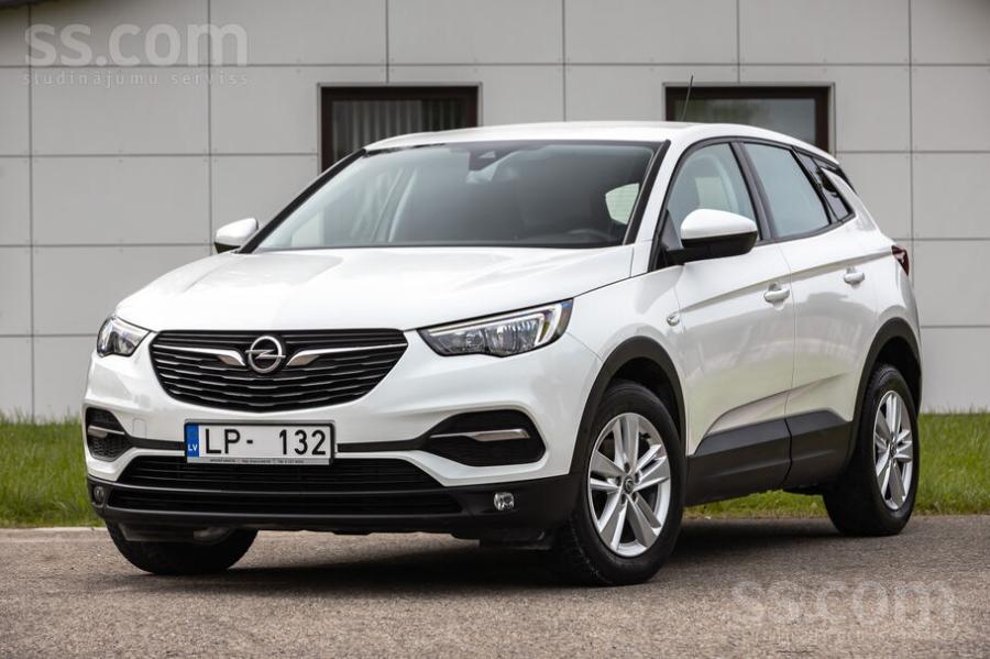 Белый Опель Grandland X 2018 в Елгава, объемом двигателя 1.20 л и пробегом 122 тыс. км за 12999 €, фото 7 на AUTOMOTO.COM.LV