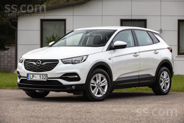 Белый Опель Grandland X 2018 в Елгава, объемом двигателя 1.20 л и пробегом 122 тыс. км за 12999 €, фото 8 на AUTOMOTO.COM.LV