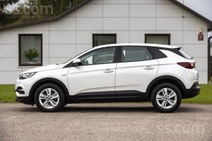 Белый Опель Grandland X 2018 в Елгава, объемом двигателя 1.20 л и пробегом 122 тыс. км за 12999 €, фото 15 на AUTOMOTO.COM.LV