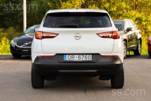 White Opel Grandland X 2018 in Jelgava, with an engine capacity of 1.50 L and mileage of 0 thousand km for 10850 €, photo 6 on AUTOMOTO.COM.LV