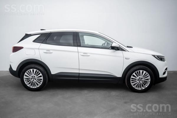 Белый Опель Grandland X 2018 в Таллин, объемом двигателя 1.60 л и пробегом 200 тыс. км за 9998 €, фото 7 на AUTOMOTO.COM.LV