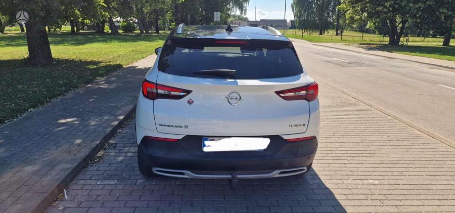 Белый Опель Grandland X 2019 в Таураге, объемом двигателя 1.50 л и пробегом 112 тыс. км за 11300 €, фото 8 на AUTOMOTO.COM.LV